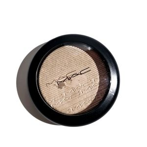 MAC Cosmetics | Makeup | Mac Extra Dimension Skinfinsh Show Gold New ...